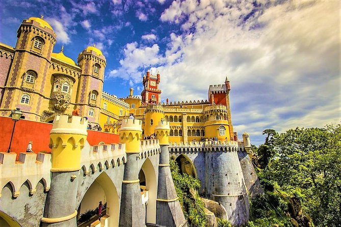 Sintra and Cascais Villages Private Luxury Tour - Tour Highlights