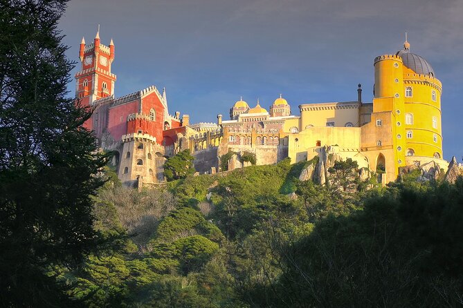Sintra & Cascais Private Tour From Lisbon + Dinosaur Footprints on the Beach! - Customizable Itinerary: Attractions to Visit