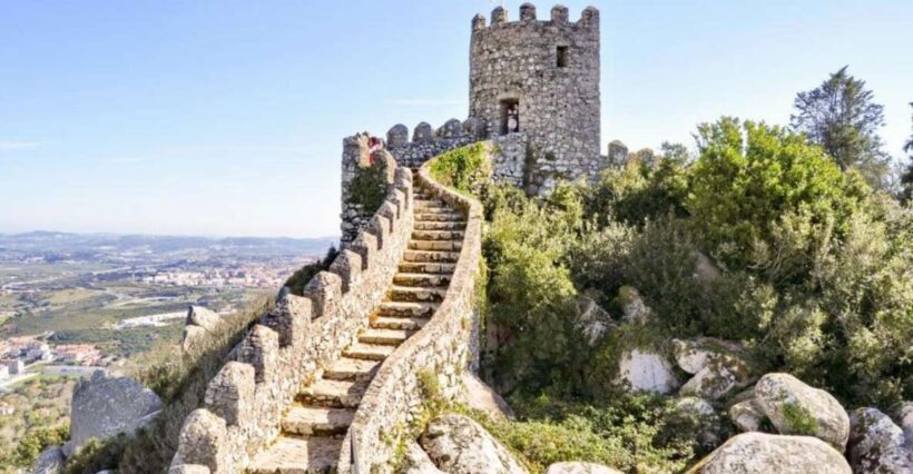 Sintra: Castle of the Moors Skip-the-Line Ticket+Audio Guide - What to Expect on the Tour