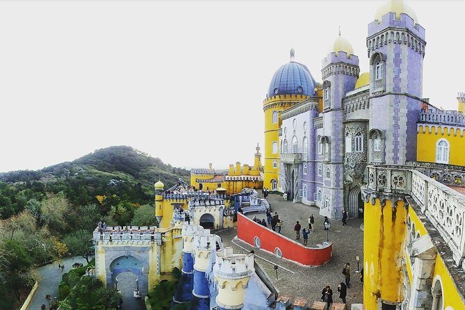 Sintra Half-Day Private Tour - A Journey through Wonderland - Discovering Sintra’s Historic Heart