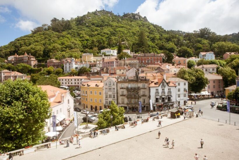 Sintra: Half-Day Tour with Royal Palace Ticket - Sintra Palace and the Royal Palace