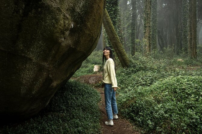 Sintra, Pena Palace & Cabo Da Roca Hiking Guided Tour From Lisbon - Hiking Along Cabo Da Roca