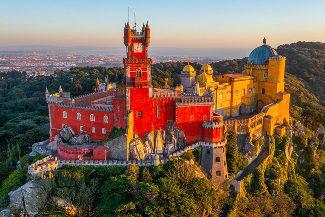 Sintra, Pena Palace & Cascais Small Group Tour From Lisbon - Customer Experiences and Reviews