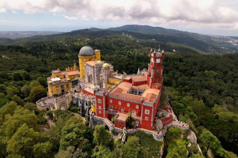 Sintra: Pena Palace. Moorish Castle. Cabo da Roca. & Cascais - An Authentic Day in Sintra and Beyond