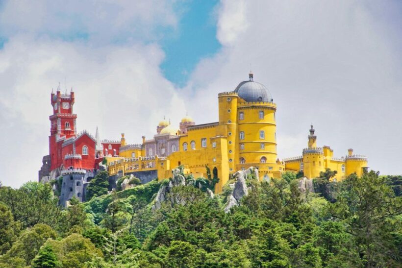 Sintra: Pena Palace & Park, Cabo da Roca & Cascais. Day Tour - Practical Details
