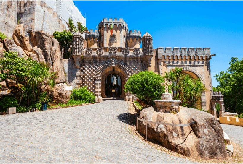 Sintra: Pena Palace, Quinta da Regaleira, Cabo da Roca and Cascais - Authenticity and Expert Guidance
