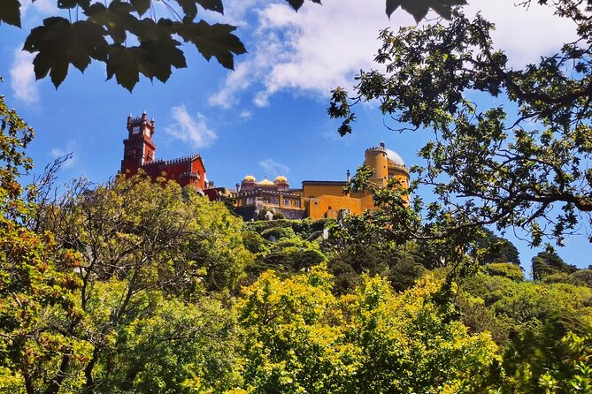 Sintra Private Hiking Adventure Tour - The Medieval Trail to the Moorish Castle