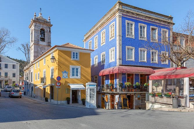 Sintra Private Tour With All Tickets Included - Visiting the Historic Center of Sintra