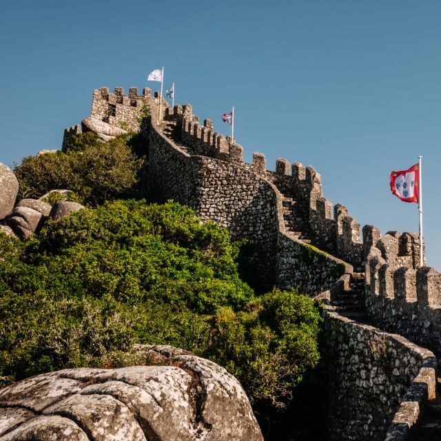 Sintra: -Sintra Sightseeing Tour With Tuk Tuk (1hr) - The Itinerary and Its Significance