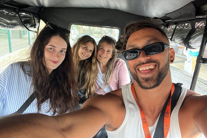 Sintra tour to Pena Palace in vintage car - Private day tour - The Bottom Line