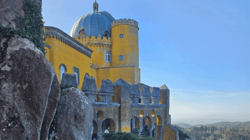 Sintra Tour w/ Pena Palace, Cascais & Cabo Roca, FROM LISBON - Key Points