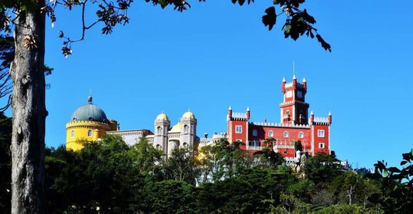 Sintra:1 hour tuk tuk experience to Pena Palace(3 monuments) - An Insider’s Look at the Tour