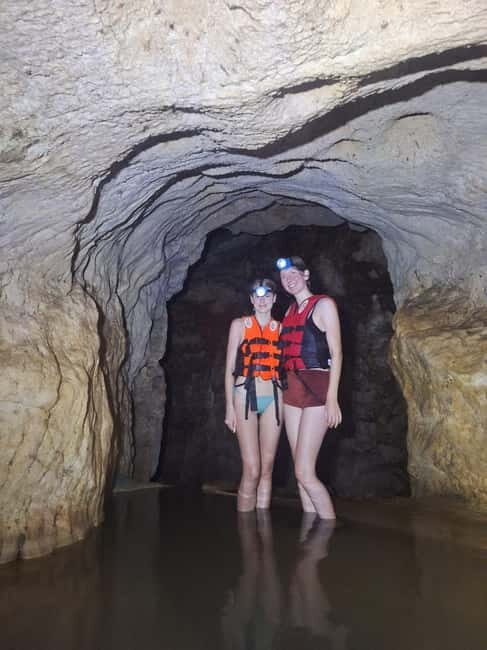 Siquijor: Siquijor Island Tour Cambugahay Falls Private - Exploring the Itinerary in Detail