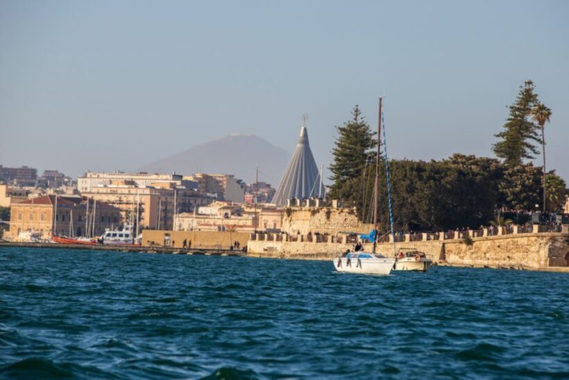 Siracusa: Ortygia Island Boat Tour with Grotto Visit - FAQ