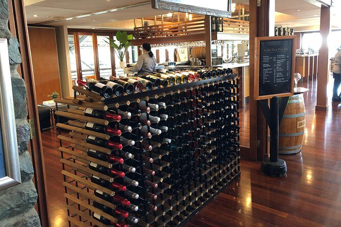 Sirromet Winery 3 Course Lunch, Tour, Tastings and Transfers - Authentic and Balanced Experience
