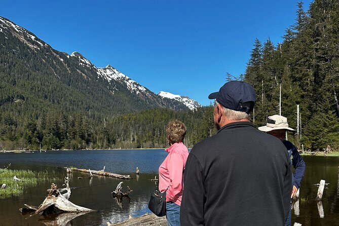 Sitka's Favorite Sites Private Land Tour for 6 (Meal option avail - What Is This Tour All About?