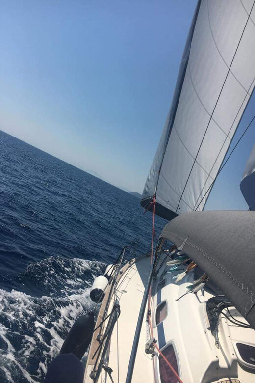 Skiathos: day sailing trip with swim stops and lunch - FAQ