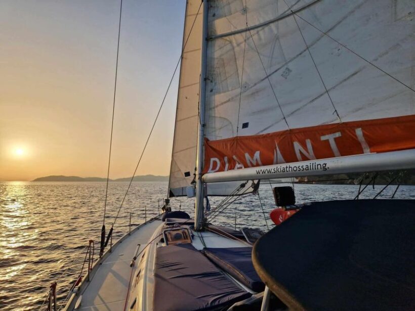 Skiathos: Sailing daytrip with Lunch - Who Will Love This Experience?