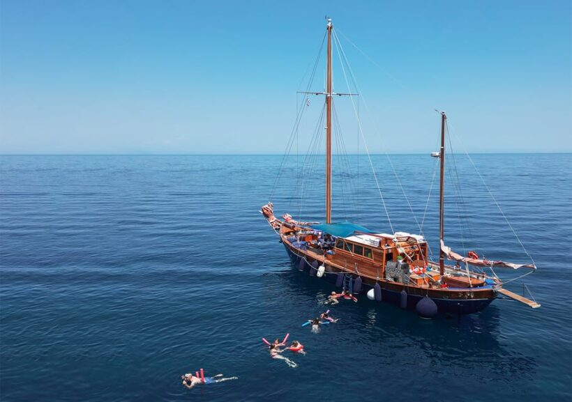 Skiathos: Wooden Sailboat Full- or Half-Day Trip with Meal - Setting Sail from Katerina Traditional Sailing