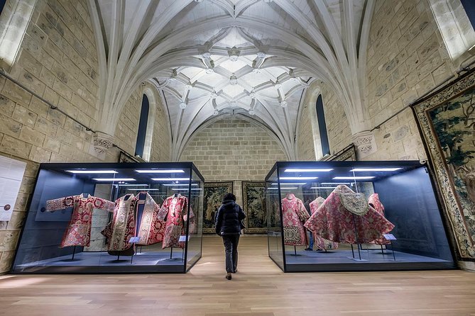 Skip the Line Admission Ticket to Cathedral of Segovia - Guided Tours and Audio Guides