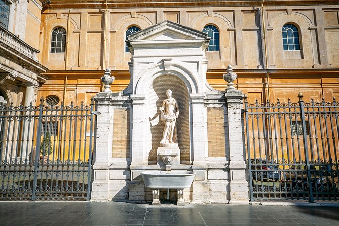 Skip-the-line All Inclusive Private Vatican Sistine Chapel Tour - FAQ