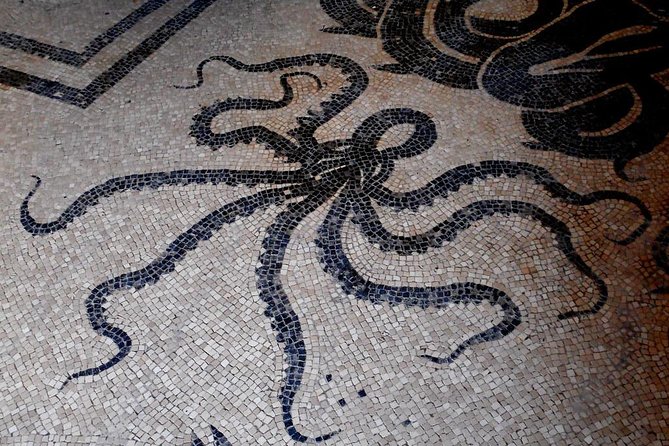 Skip-The-Line Ancient Herculaneum Highlights Exclusive Tour With Private Guide - Unlocking the Secrets of Vesuvius