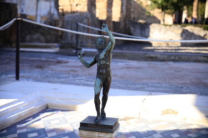 Skip-The-Line Best of Pompeii in One Day Tour W Local Guide & New Opened Houses - Pricing and Booking Details