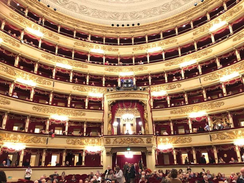 Skip-the-Line Duomo & La Scala Museum Tour + Hop On Hop Off - The Highlights of the Tour