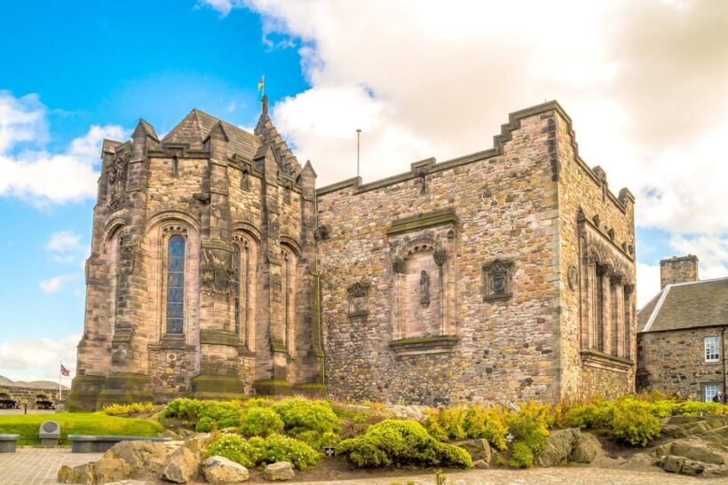 Skip-the-line Edinburgh Castle with Old Town Walking Tour - FAQs
