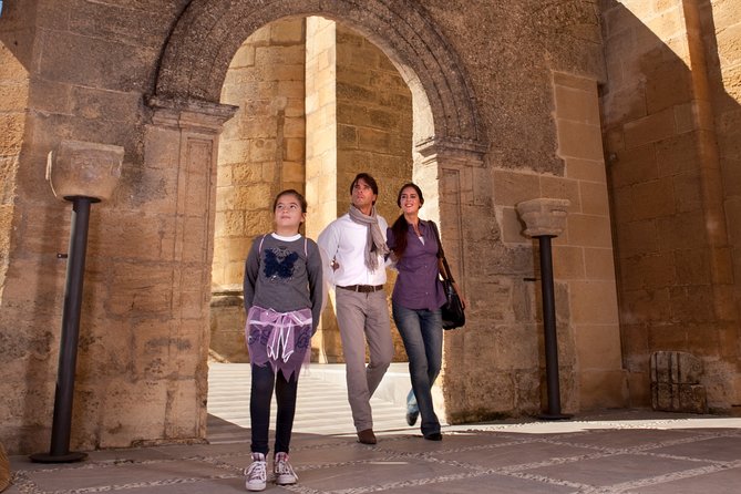 Skip the Line: Fortaleza De La Mota Admission Ticket - Visitor Information