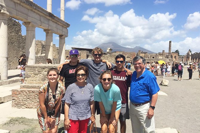Skip the Line Guided Tour of Pompeii Led by an Archaeologist - The Itinerary: What to Expect