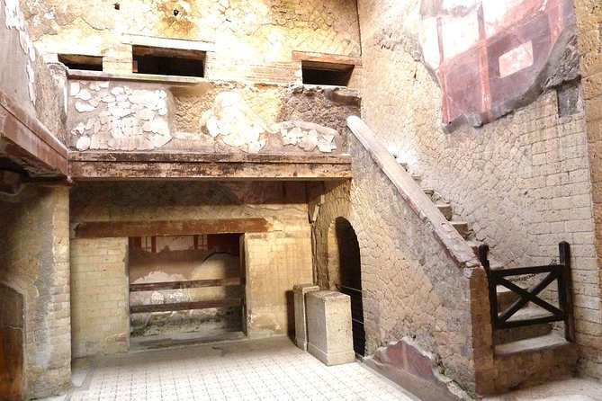 Skip the Line Half Day Private Tour of Herculaneum Highlights with Local Guide - Why Choose This Tour?