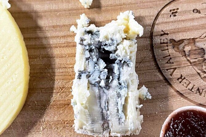 Skip the Line: Handmade Cheese, Fruit Paste & Gourmet Bread & Wafers Lunch - Considerations & Tips