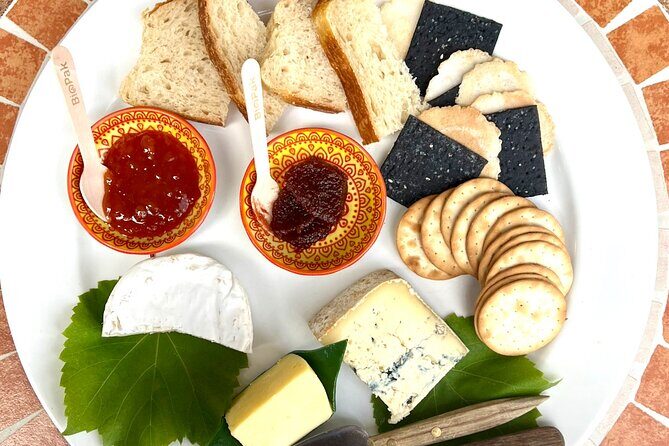 Skip the Line: Handmade Cheese, Fruit Paste & Gourmet Bread & Wafers Lunch - Authentic Perspectives from Visitors