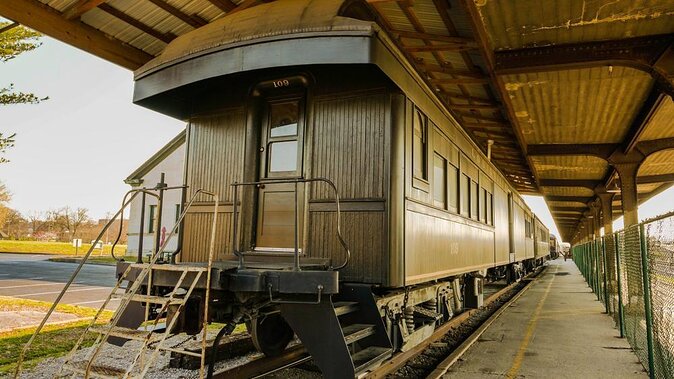 Skip the Line: Historic RailPark and Train Museum Ticket with Guided Tour - Discover the Bowling Green RailPark and Train Museum Experience