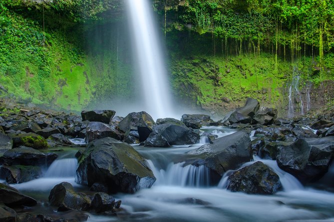 Skip-the-Line La Fortuna Waterfall Admission Ticket - Exploring the Waterfall Experience