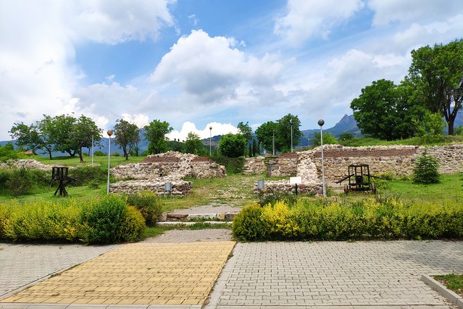 Skip the Line: Medieval Tuida Fortress tours - Who Will Love This Tour?