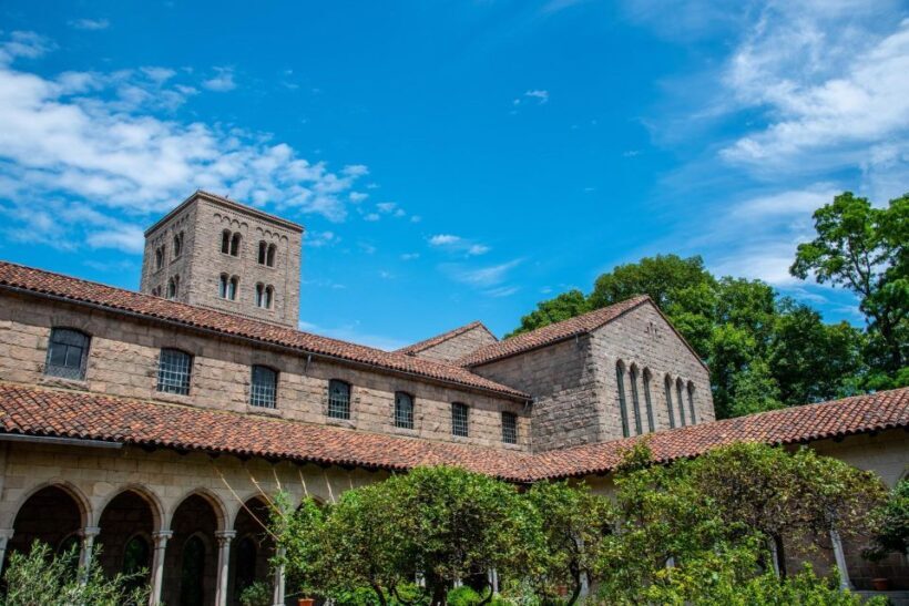 Skip-the-line Met Cloisters & Fifth Avenue Tour by Car - An In-Depth Look at the Tour Experience