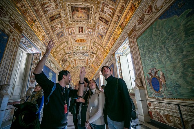 Skip-the-line Night Tour Vatican Museums with Sistine Chapel - FAQ