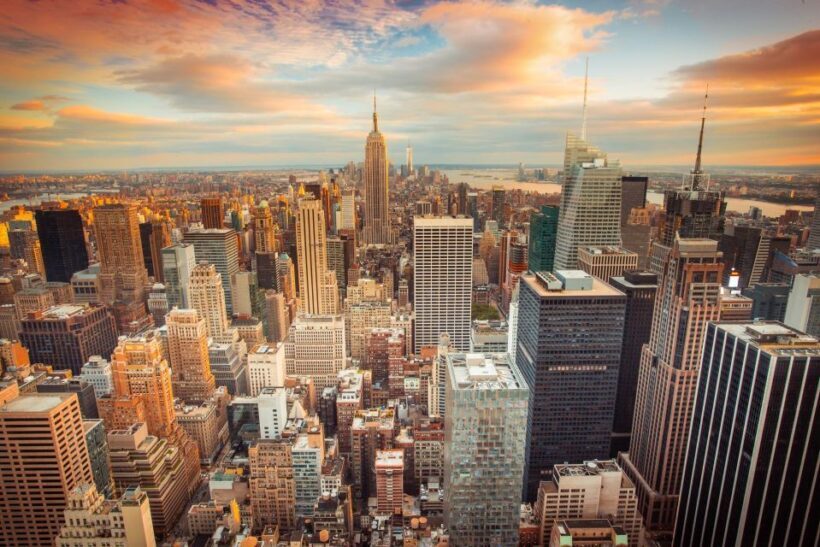 Skip-the-line One World Observatory Tour with Transfers - The 2-Hour vs. 3.5-Hour Options: Whats the Difference?