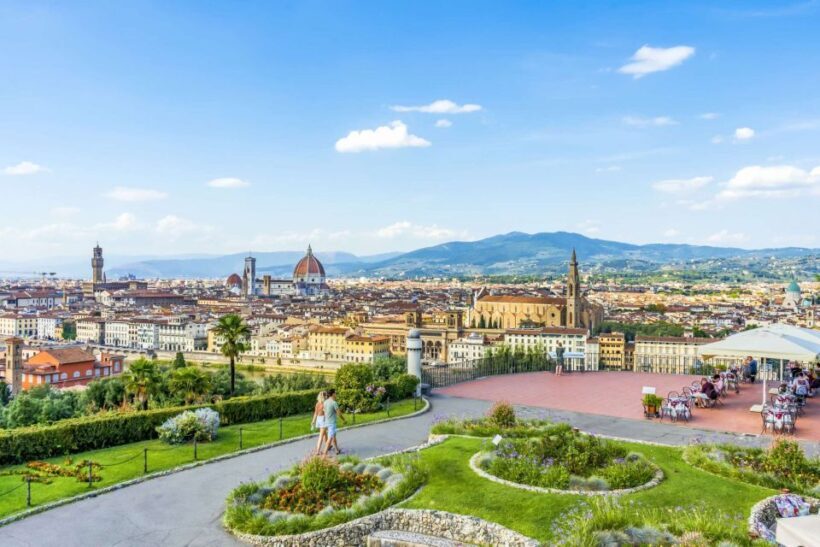 Skip-the-line Palazzo Pitti and Boboli Gardens Private Tour - FAQ