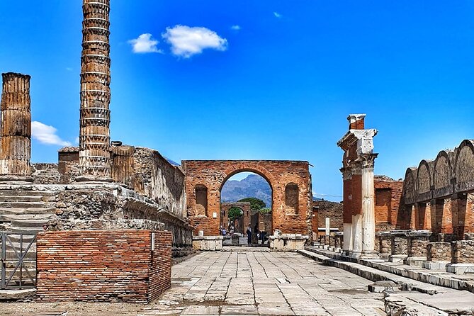 Skip the Line Pompeii Guided Tour From Sorrento - Tour Overview and Itinerary