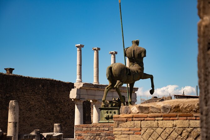 Skip the Line Pompeii Guided Tour Small Group or Private Option - FAQ