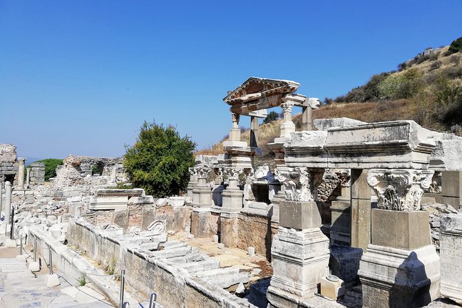 SKIP the LINE : Private Ephesus Tour With Traditional Lunch - Accessibility and Considerations