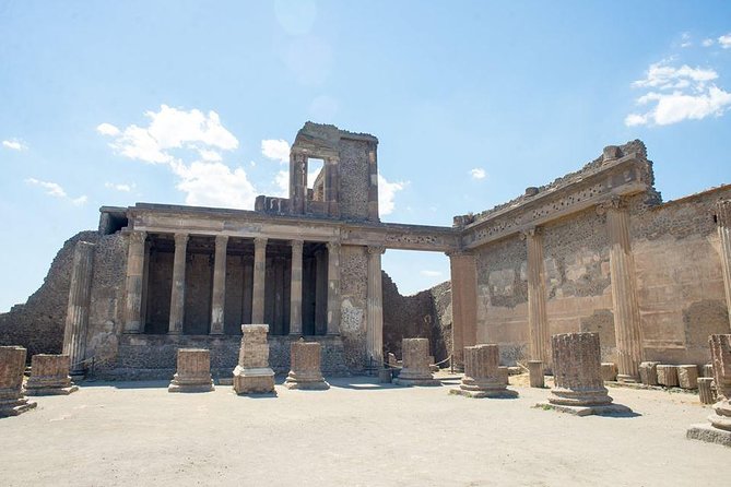 Skip the line Private tour of Pompeii from Sorrento - The Benefits of a Guided, Private Experience