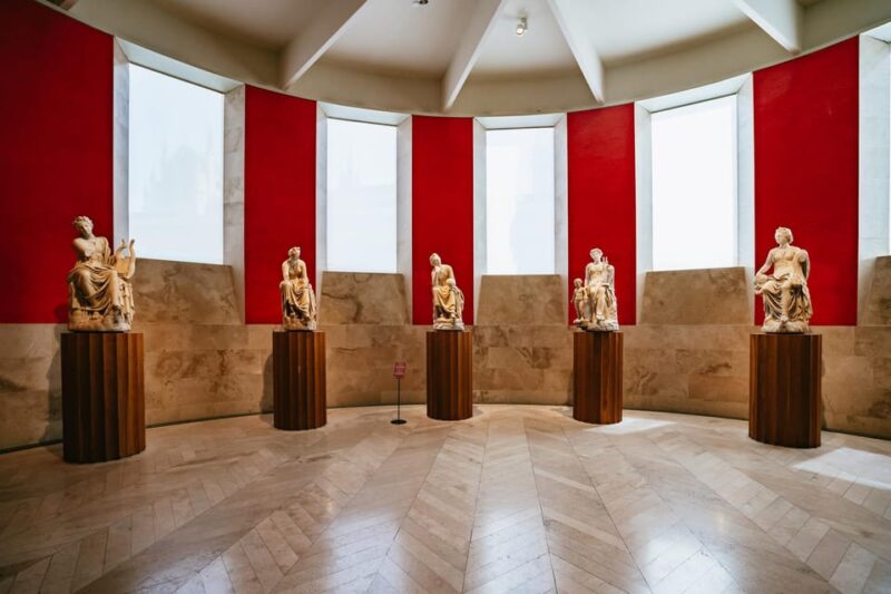 "Skip the line" Royal Palace + Prado Museum - Key Points