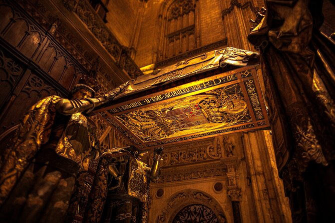 Skip the Line Seville Alcázar, Cathedral & Giralda Guided Tour - Meeting and Pickup Information