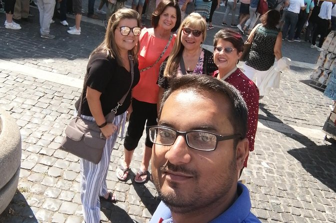 Skip-The-Line: Sistine Chapel & Vatican Tour With a Live Guide - Visiting St. Peters Basilica