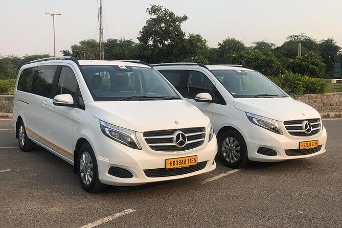 Skip the Line: Super Luxury Taj Mahal & Agra Fort tour from Delhi - An In-Depth Look at the Experience