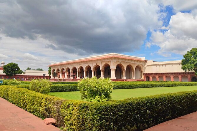 Skip The Line Taj Mahal & Agra Tour by AC Car From Agra - The Sum Up